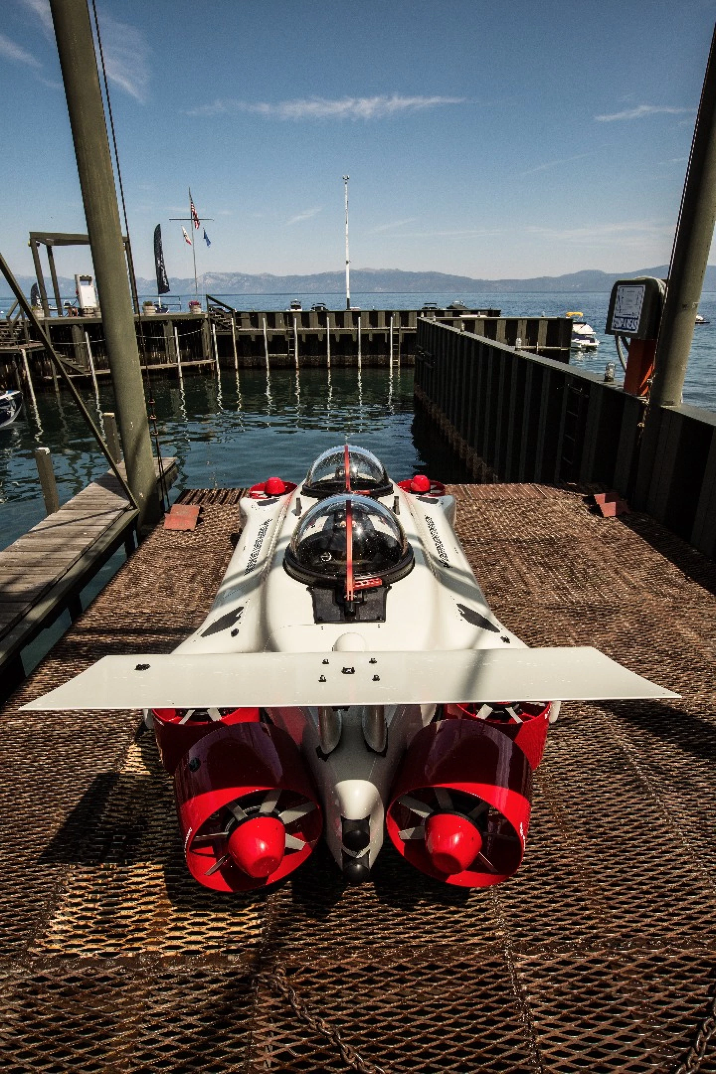 DeepFlight Dragon review: The awesome underwater quadcopter anyone can ...
