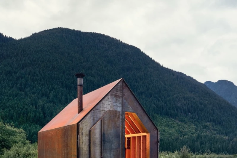 Rusted cabin serves as attractive workspace and shelter