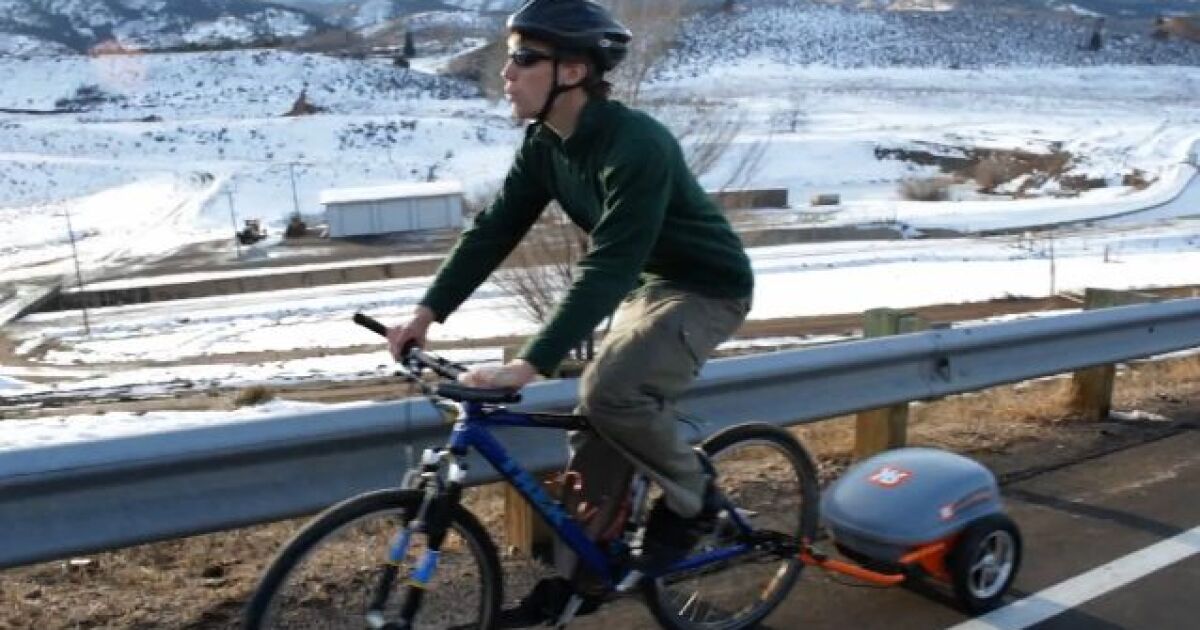 Ridekick provides an electric boost to regular bicycles