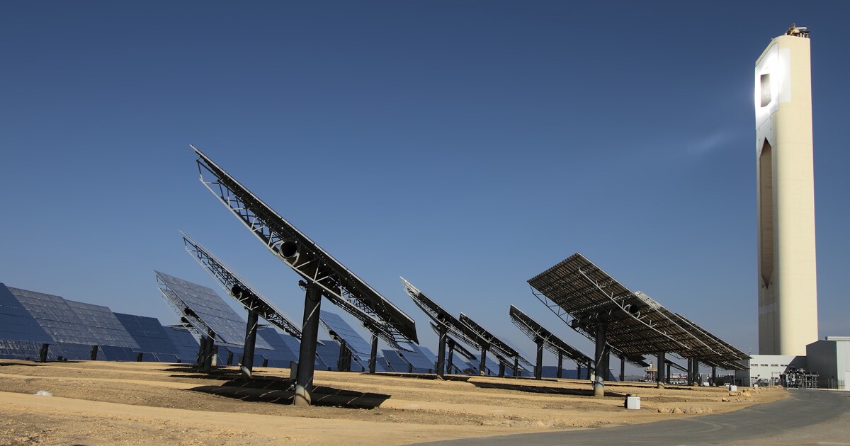 Nanoparticle-based material turns up the heat on concentrated solar power