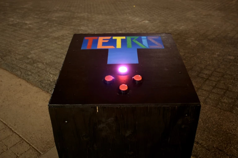 MIT students turn whole building into huge game of Tetris