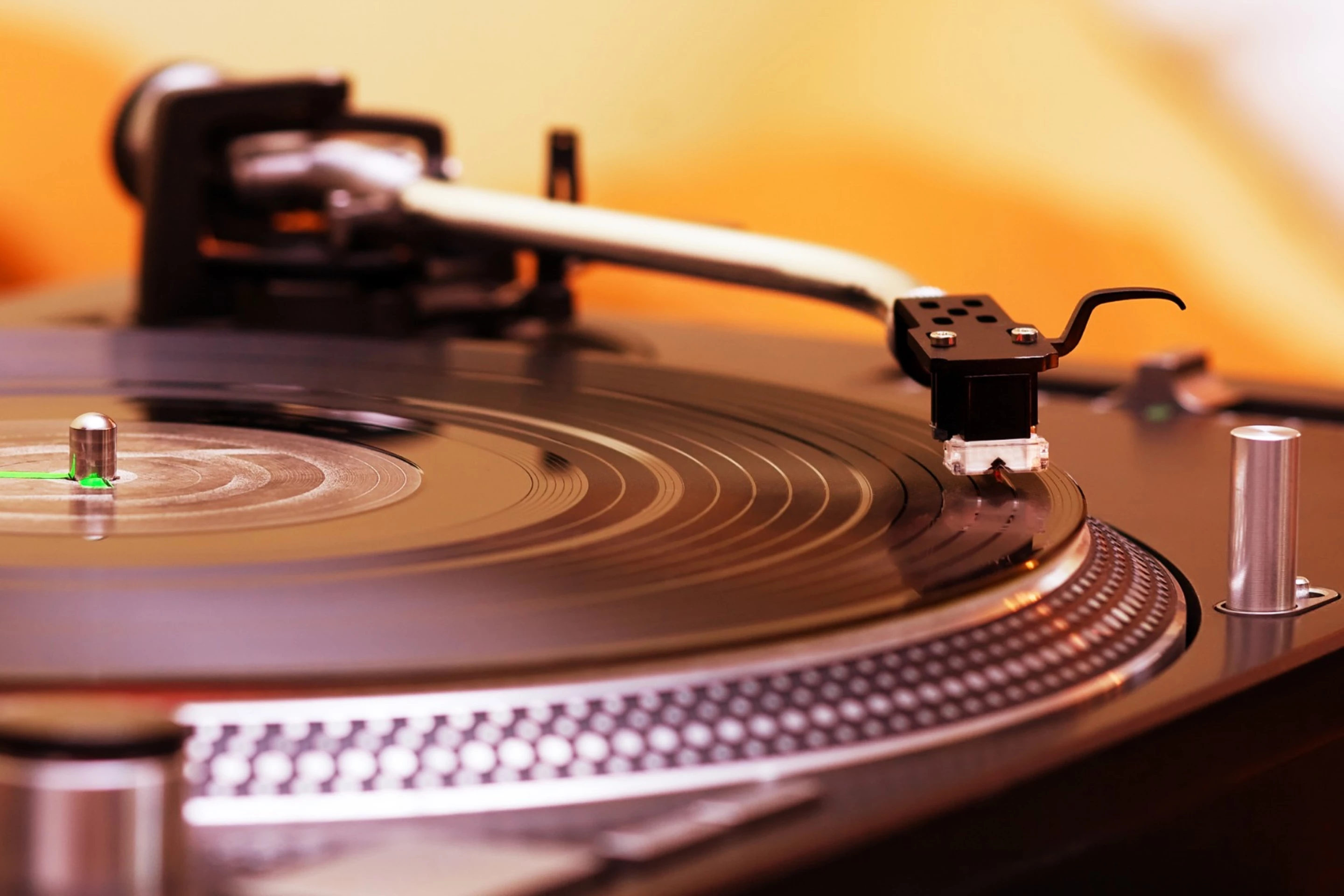 "High-definition" vinyl is coming to drag your turntable into the 21st ...