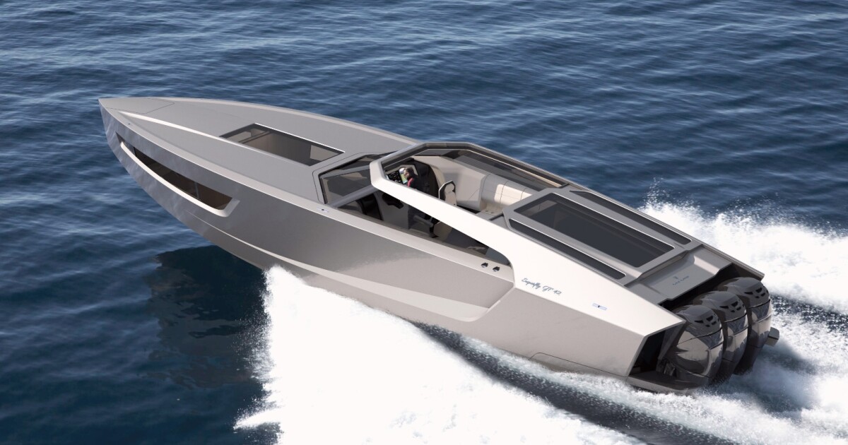 1,880-hp Superfly GT 42 retractable-roof super boat takes supercar ...