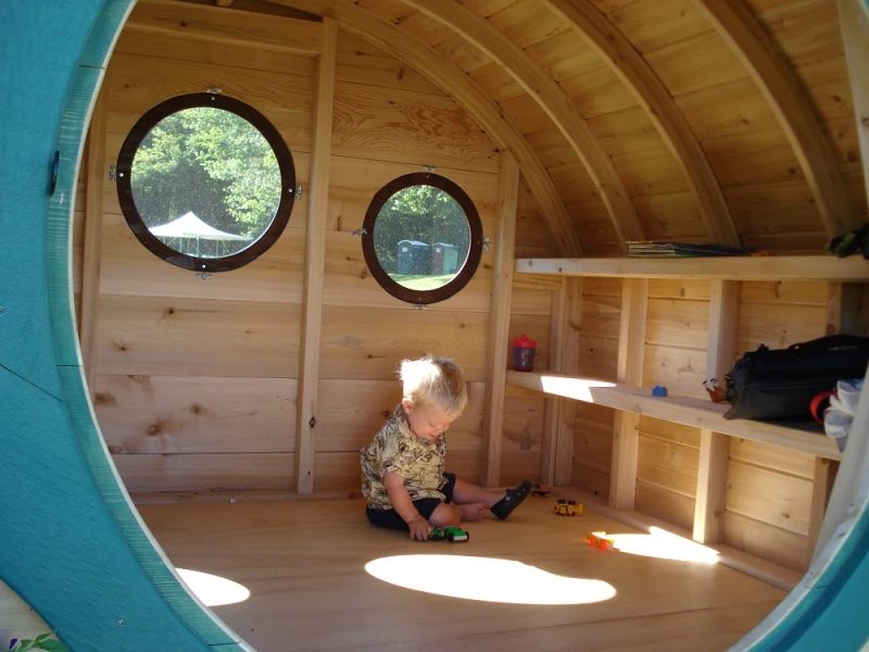 Hobbit Holes by Wooden Wonders bring Tolkien architecture to life