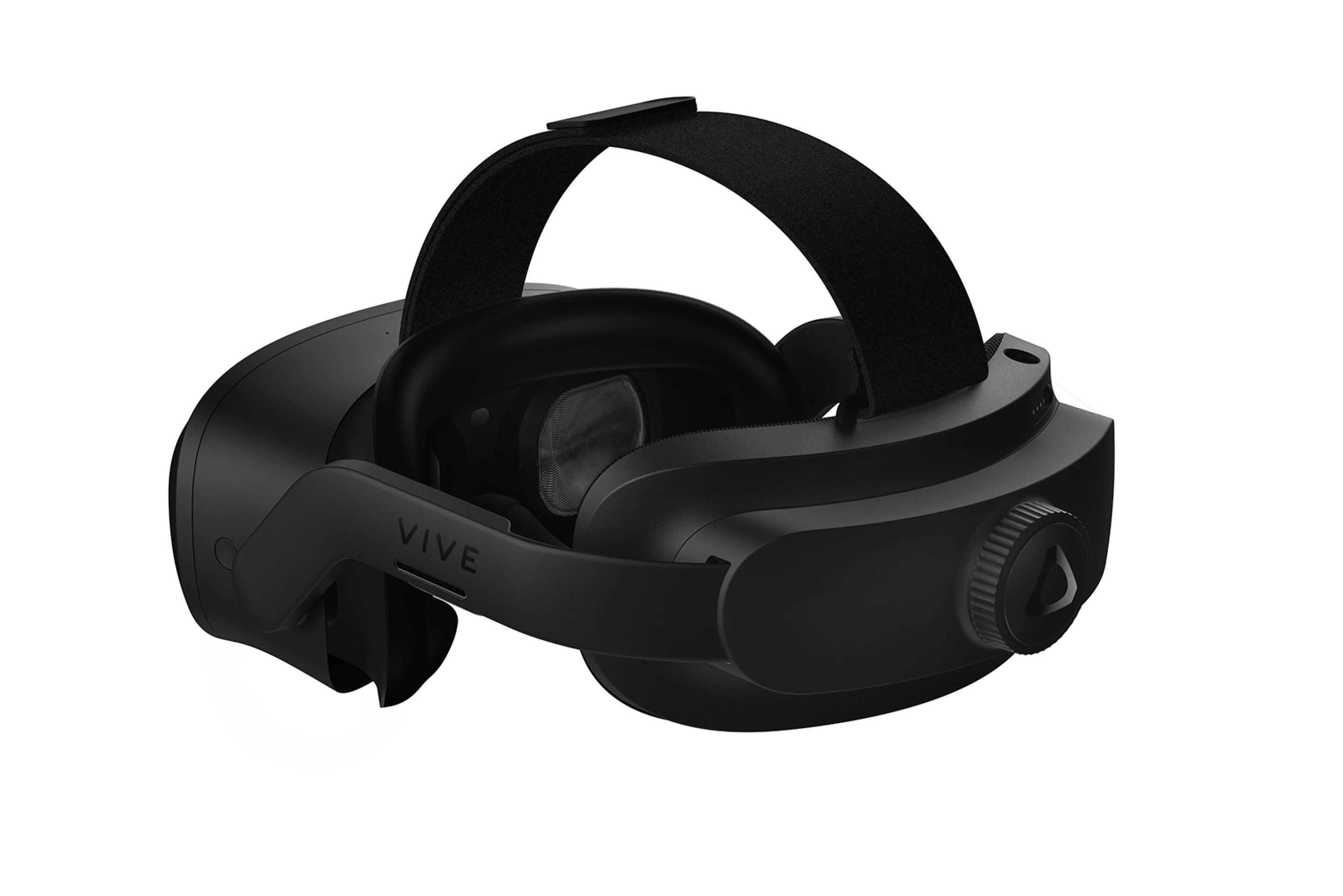 HTC targets professionals with two new high-end Vive VR headsets