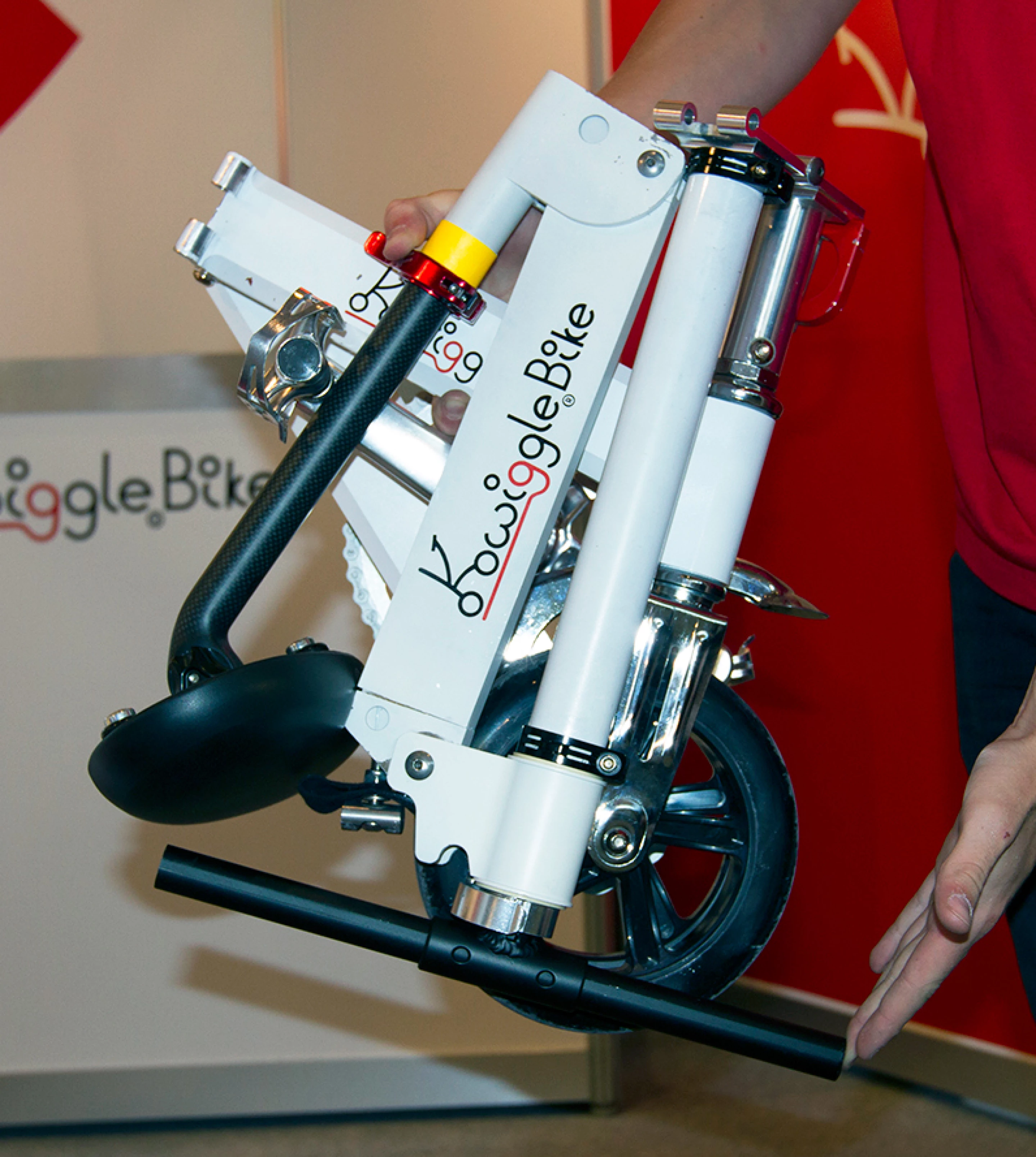 Kwiggle Bike claims world’s most compact folding bike crown