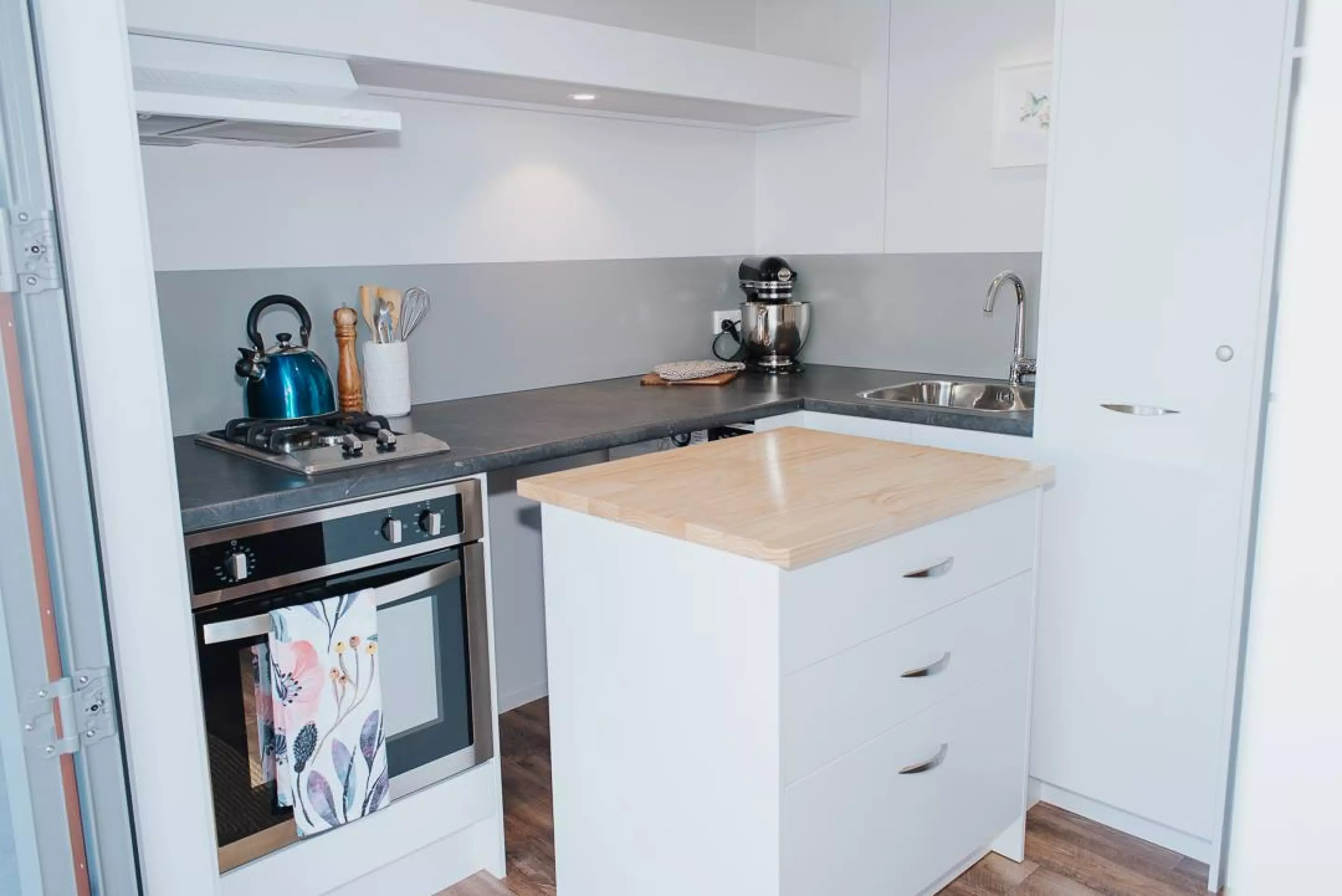Tiny house fits lots of living space into small footprint