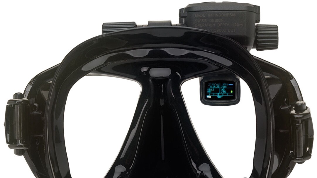 Scubapro gets in on the diving HUD game