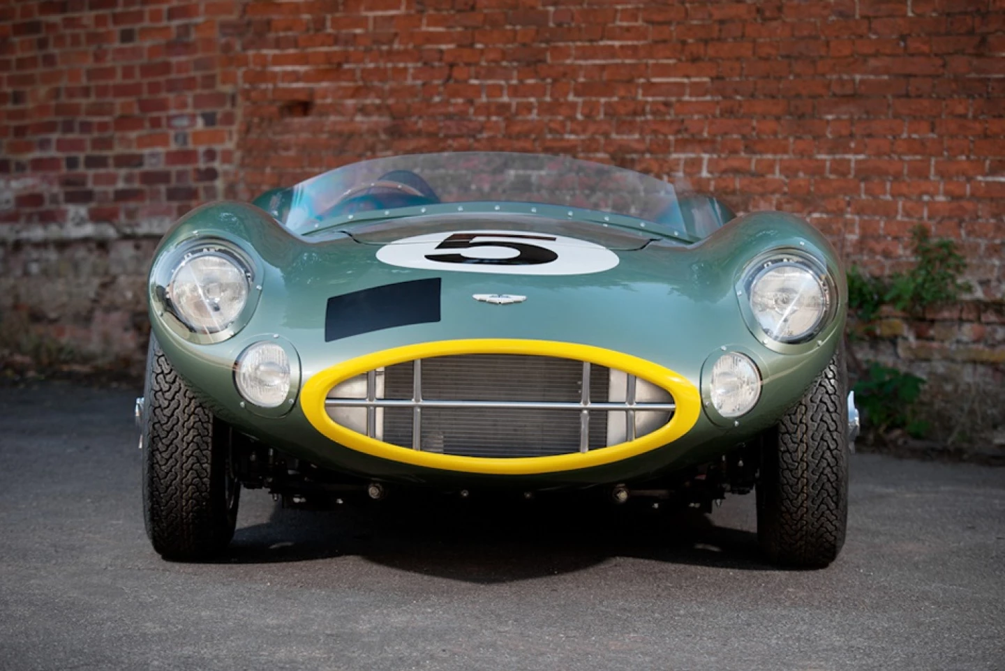 1:1 mega-model of Aston Martin DBR1 up for auction