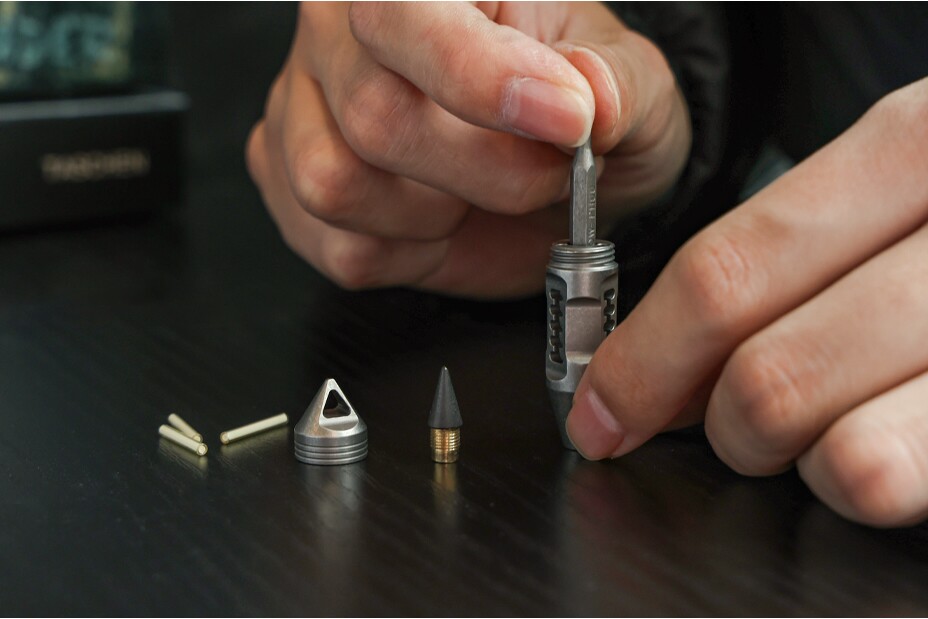 Compact Titanium Mr. Gadget Multitool: Scribble, Screw, and More! – Archyde