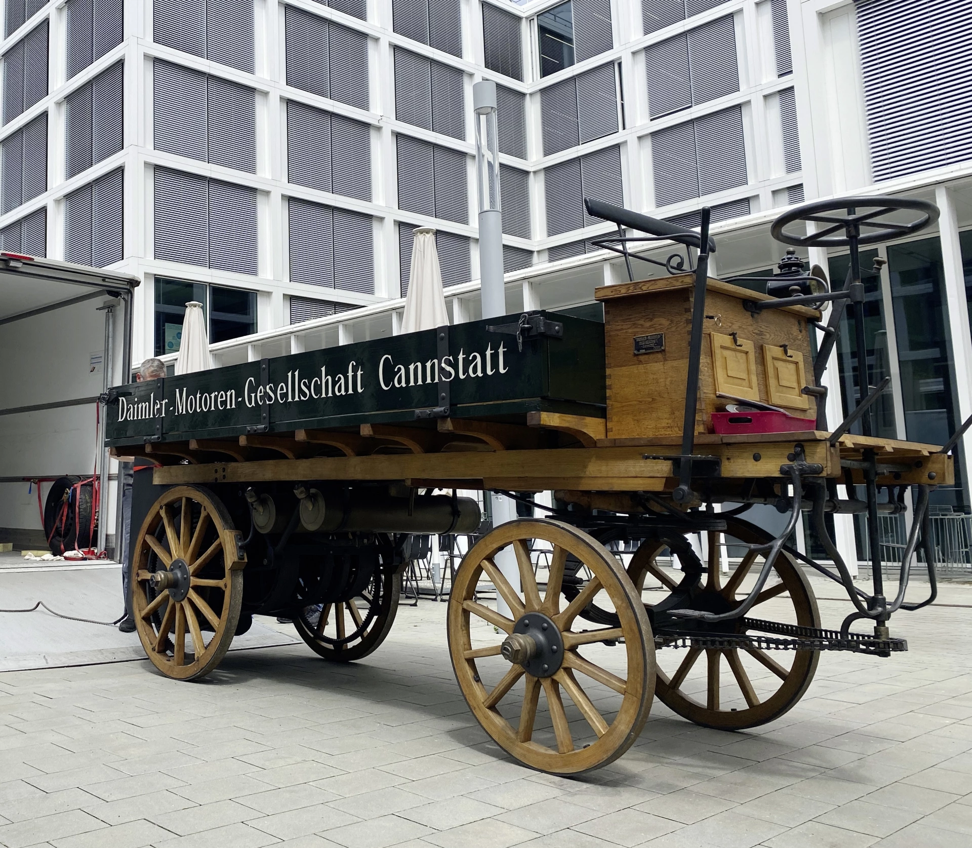 Daimler restores world's first truck