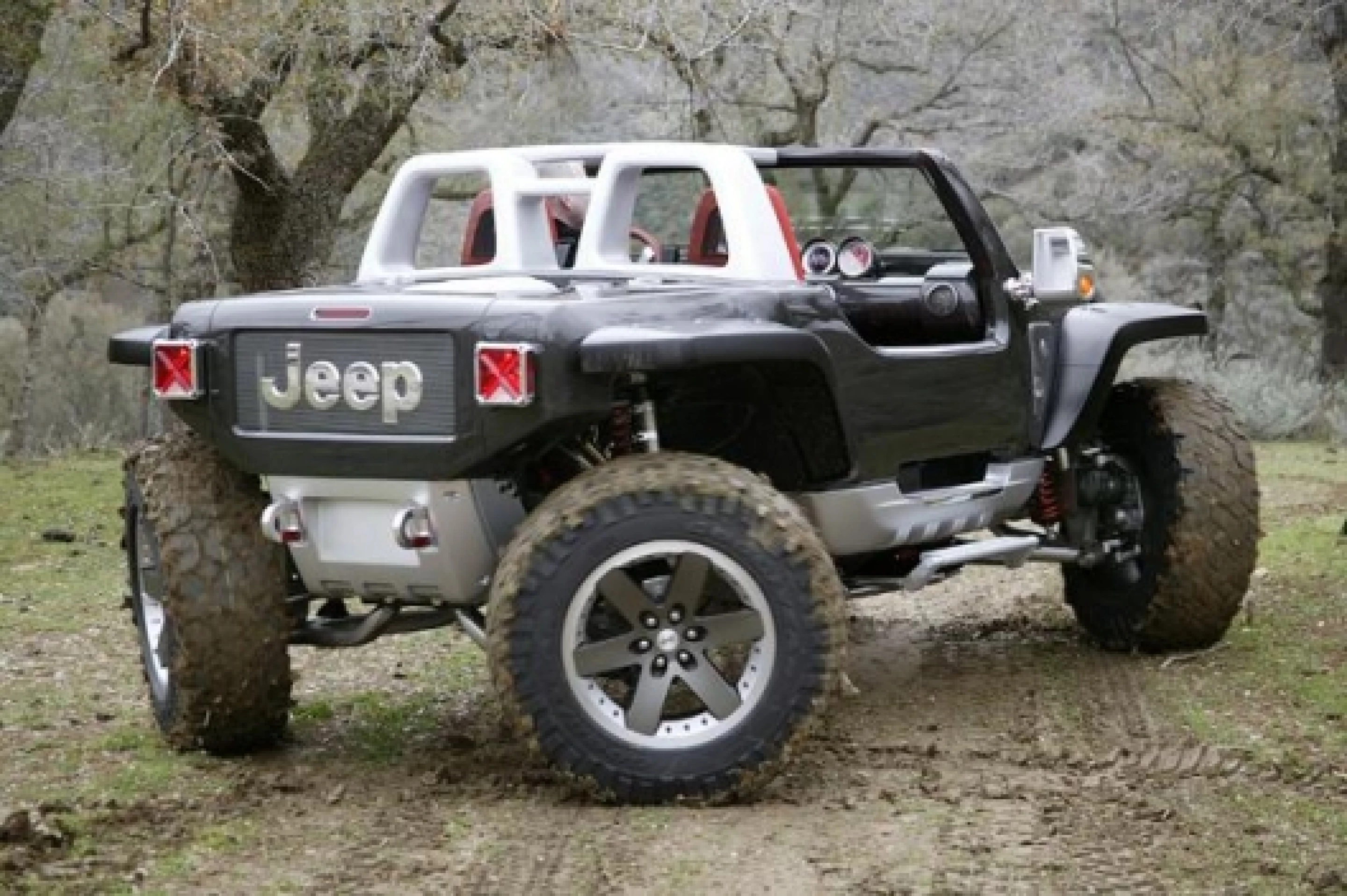 Hurricane 4x4 - 16 cylinders, 11.4 litres and four wheel steering