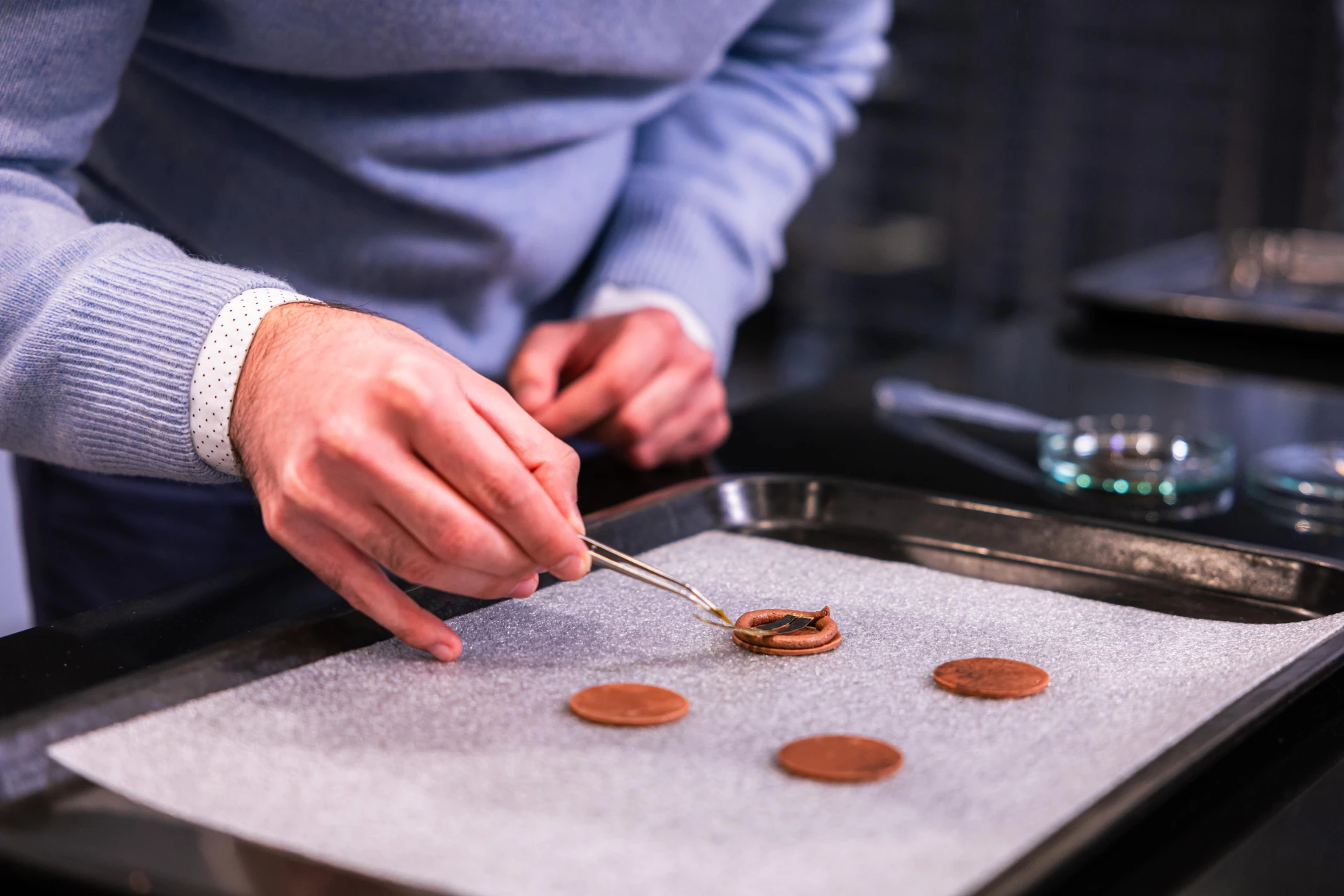 Scientists unveil RoboCake with edible robots and batteries