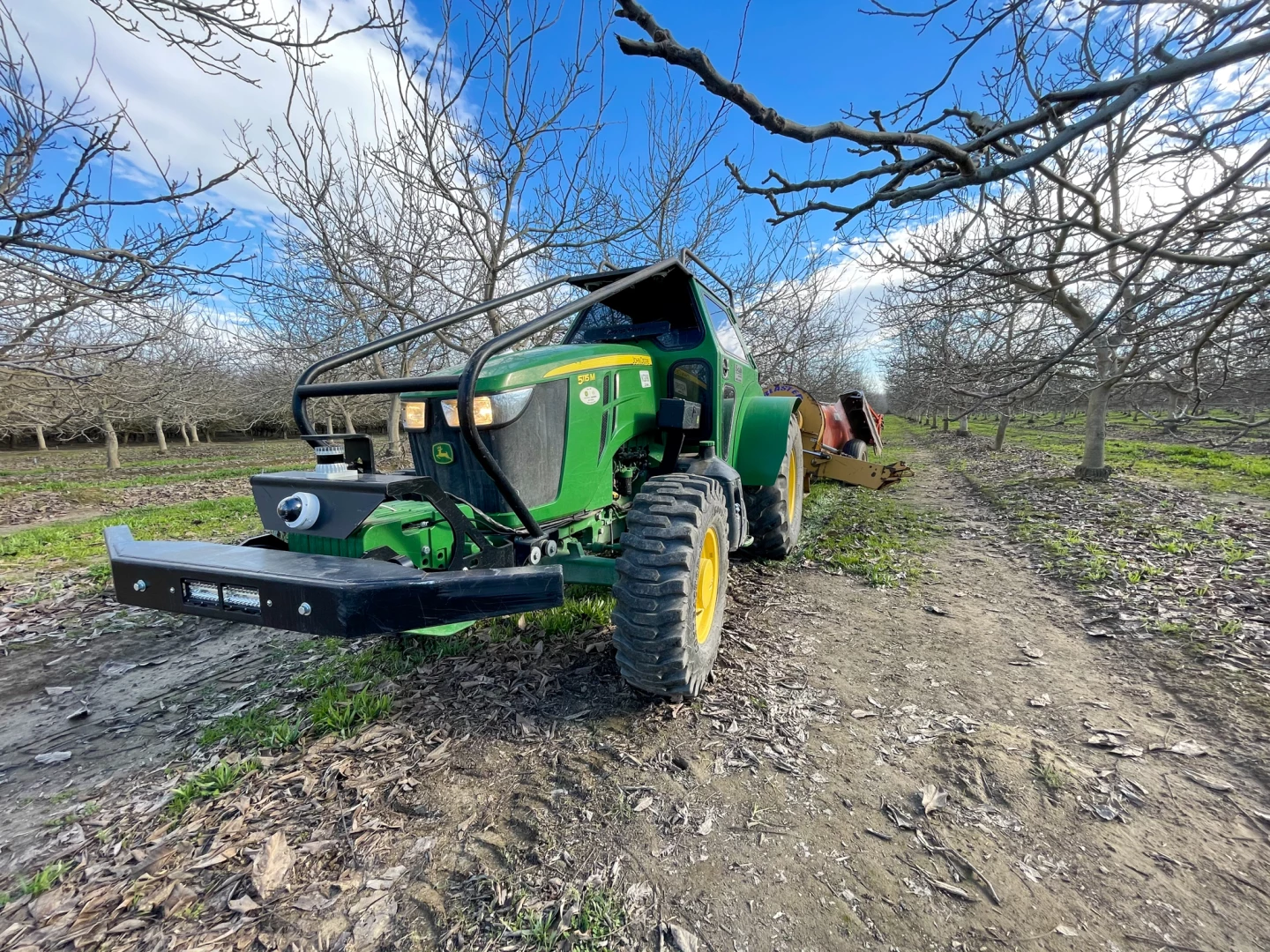 Aftermarket kit gives existing tractors an autonomous mode