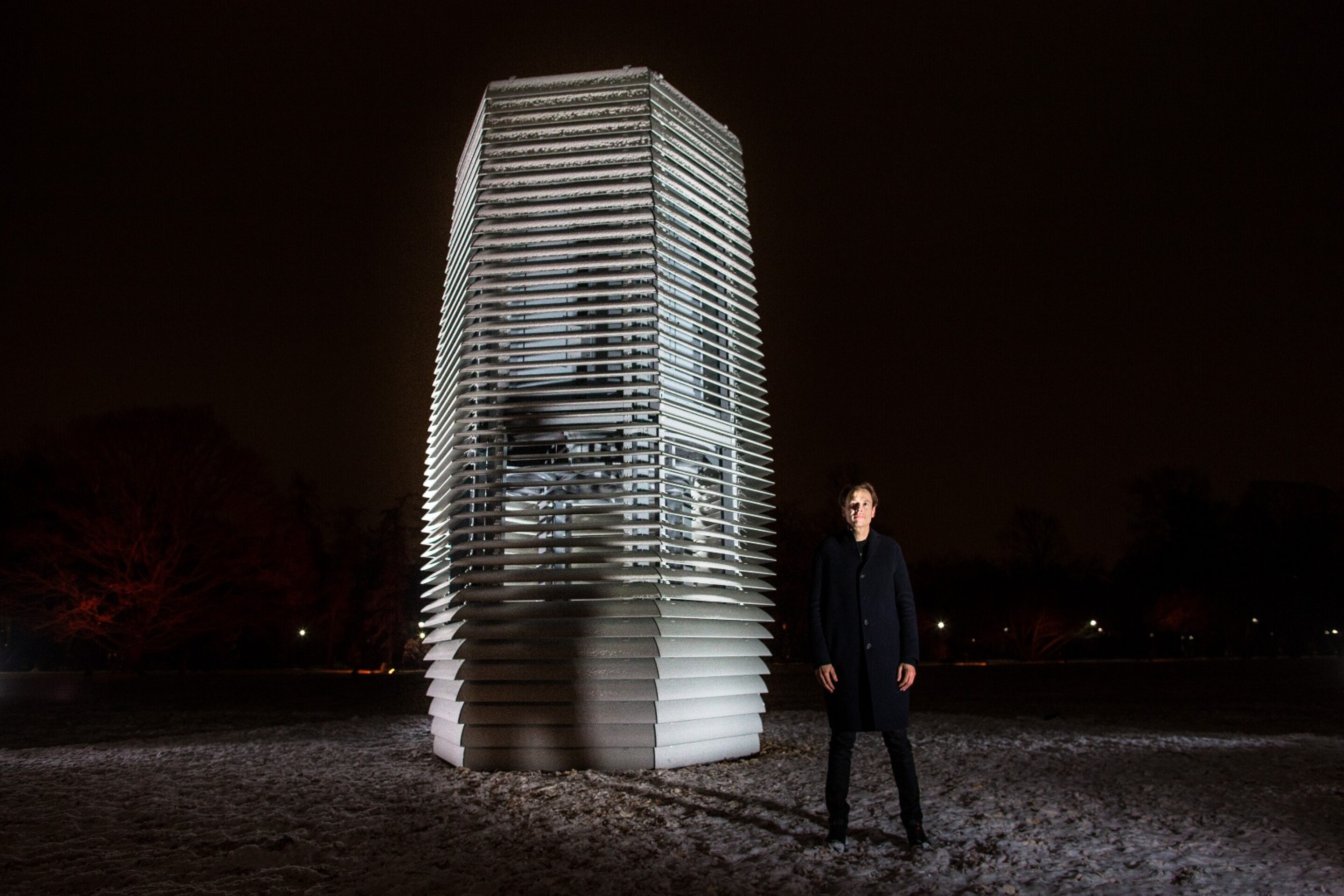 Interview: Designer Daan Roosegaarde on smog, space and the power of clean air bubbles
