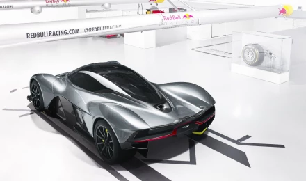 Clearer picture of Aston Martin AM-RB 001 specs emerges