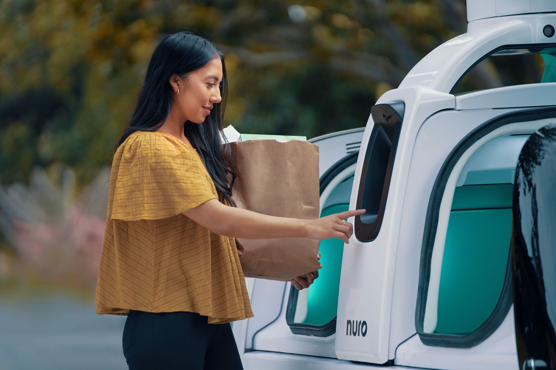 Nuro and 7-Eleven launch autonomous delivery service in California