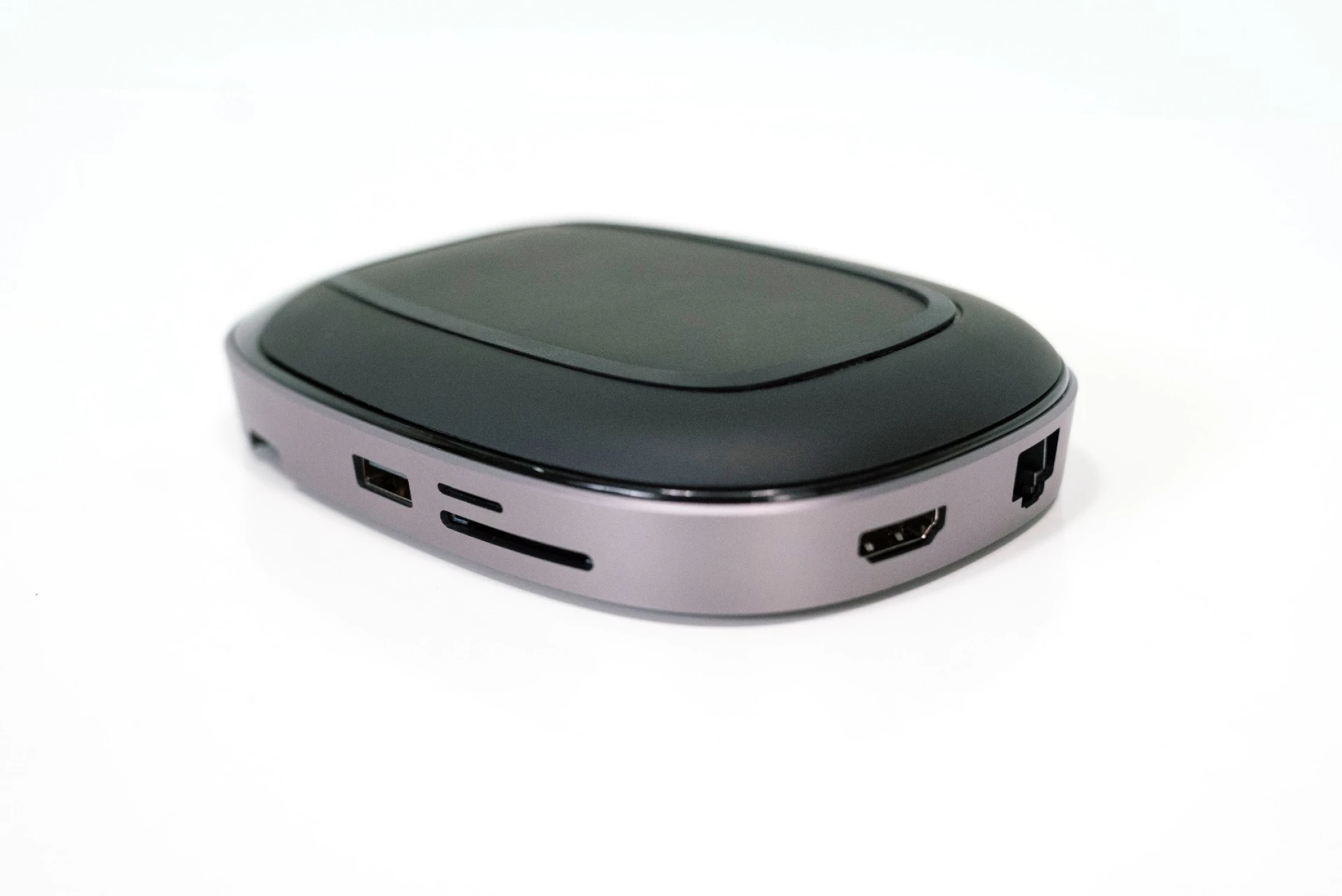 HyperDrive USB-C hub adds wireless smartphone charging and 8 extra ...