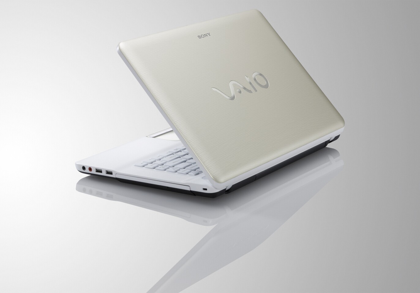 Sony offers new VAIO NW laptop with Blu-ray at affordable price