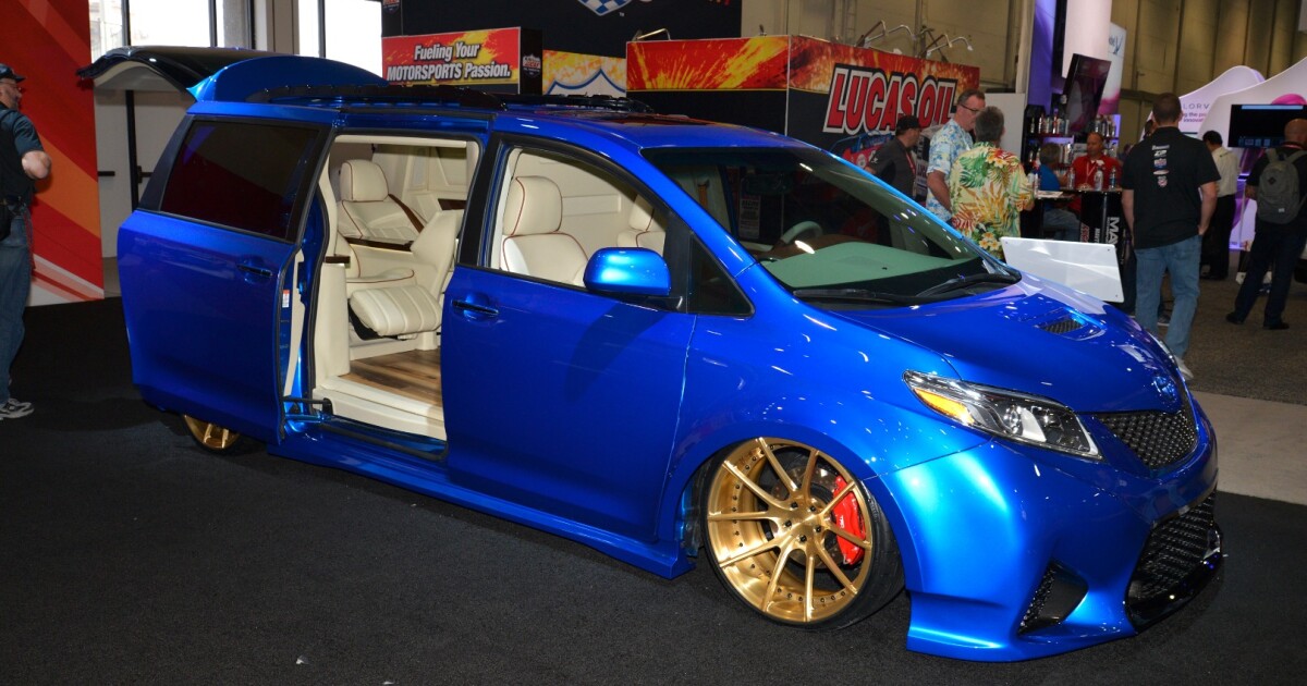 Toyota gives the Sienna minivan some private jet swagger