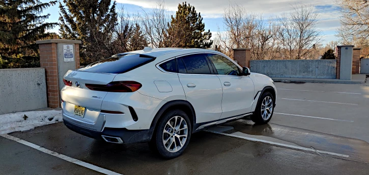 Review: 2020 BMW X6 doesn’t need the M package for greatness