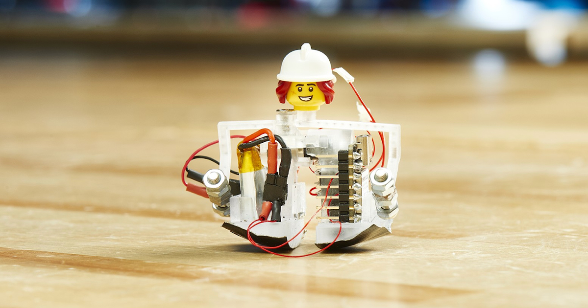 Tiny robot Zippy sets record as fastest bipedal bot for its size