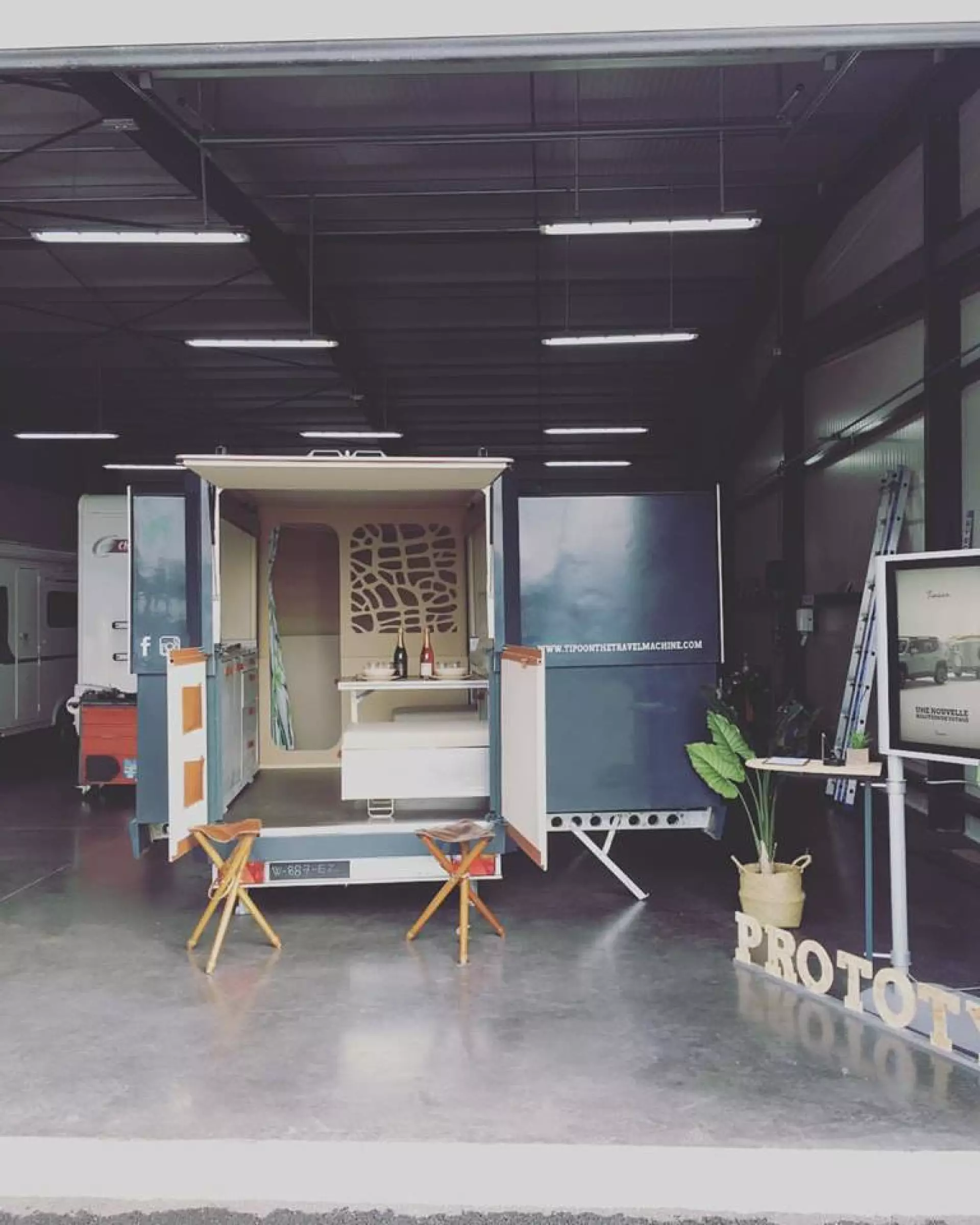 Sleek, compact camper pod grows to 3 times its size at the push of a button