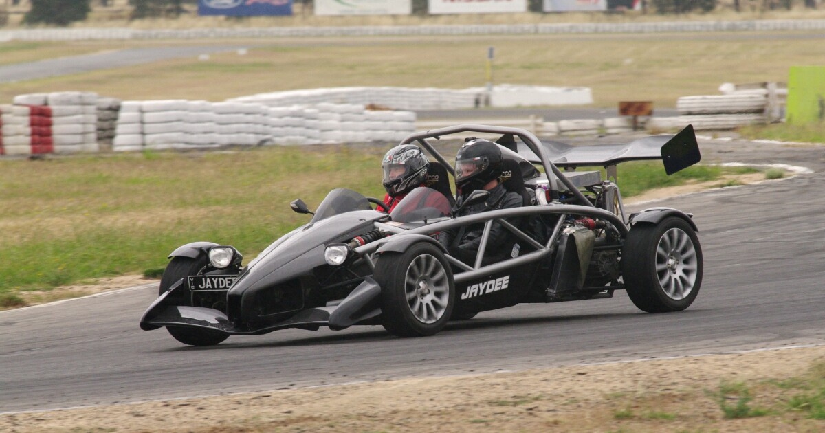ariel atom fast lap