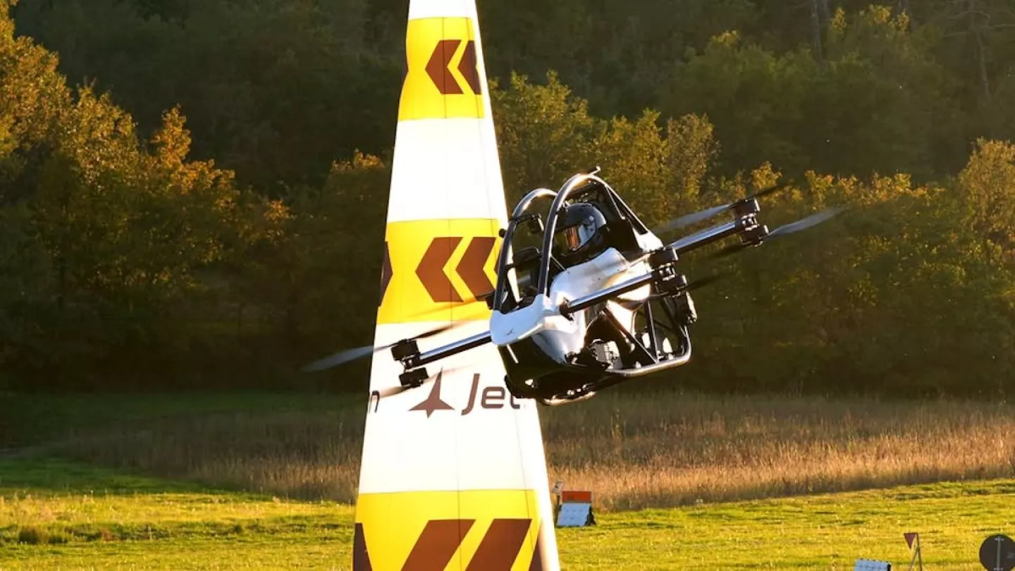 Watch: Jetson founder tests the air for future eVTOL racing