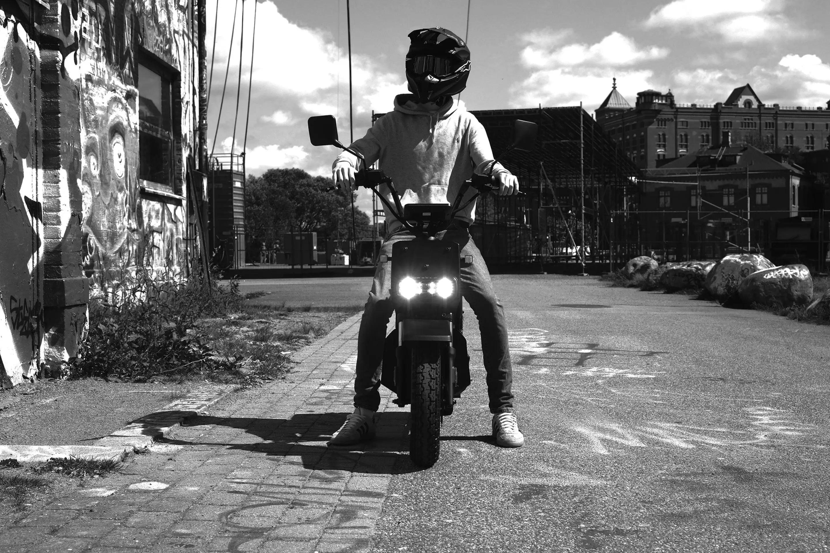 When synth makers and micromobility combine, a new electric moped is born