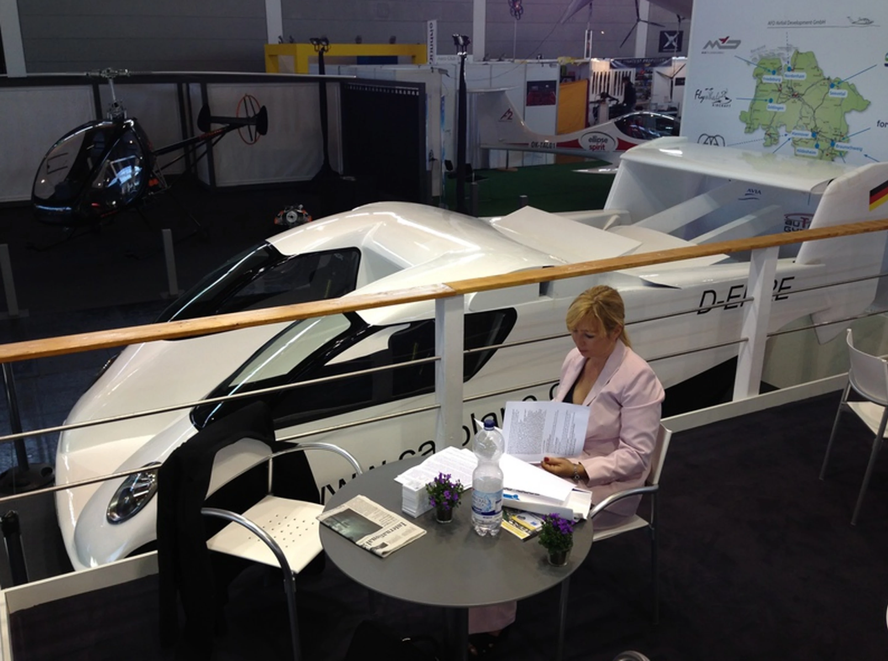 Twin-fuselage Carplane prototype makes public debut