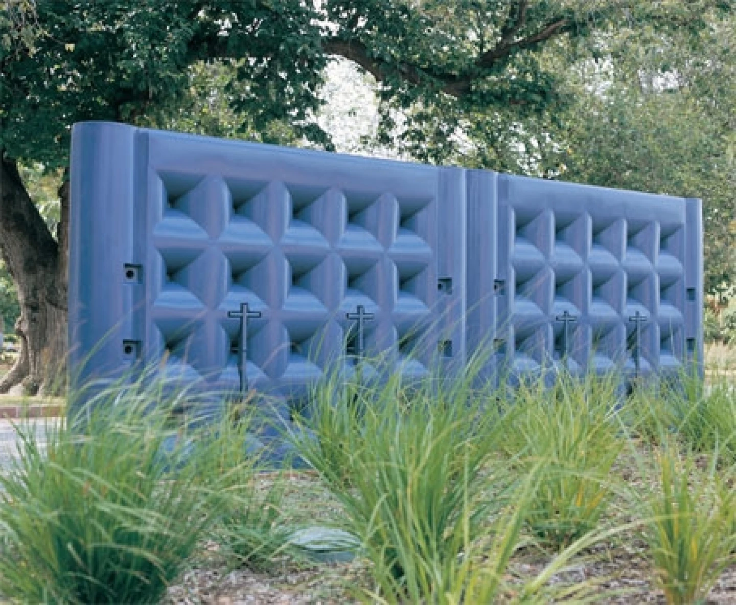 Ingenious Waterwall Water Tank