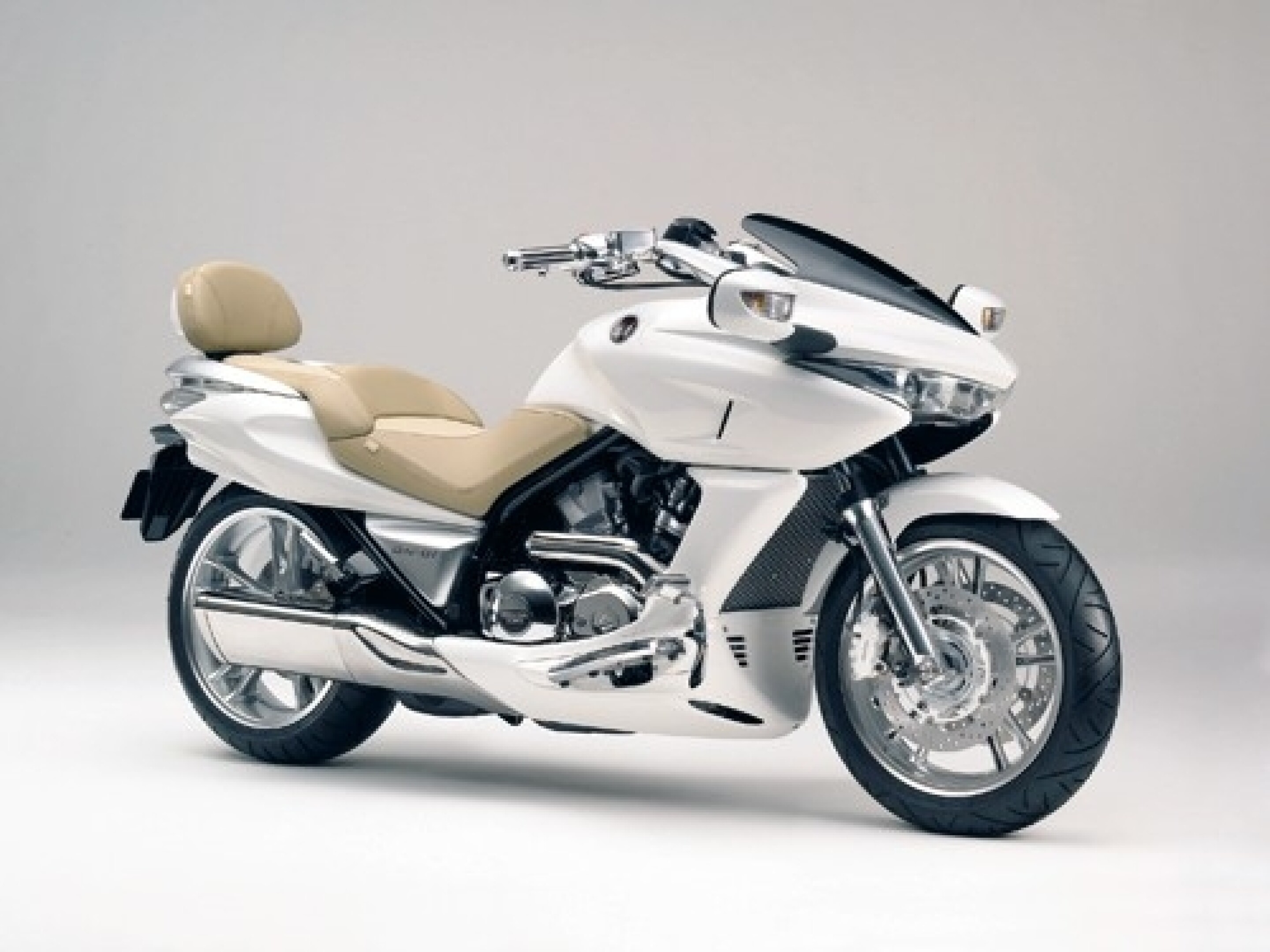 First Ride Honda S Outrageous Dn 01 Automatic Sports Cruiser Motorcycle