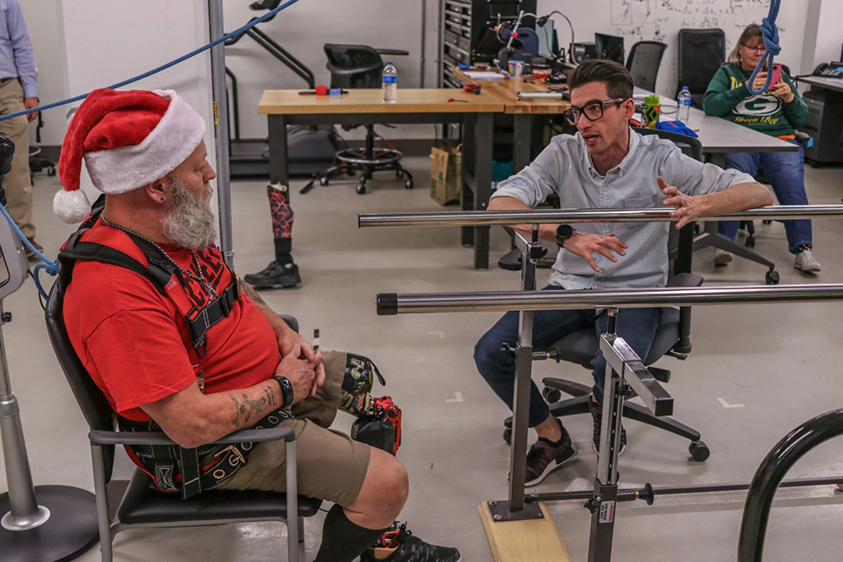 Bionic leg offers amputee a Terminator-like experience