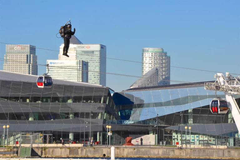 JB-10 Jetpacks now on sale to "well qualified buyers" – but there's ...