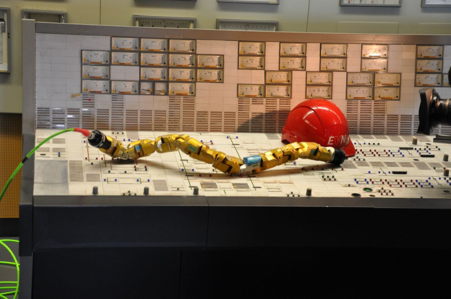 CMU's snake robot explores defunct nuclear power plant