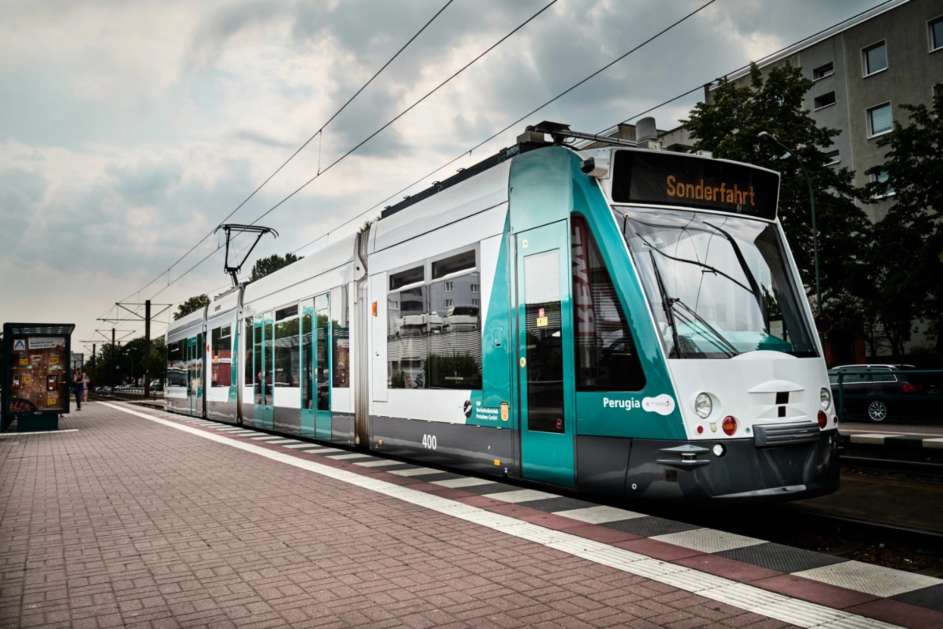 World's first autonomous tram swings into action