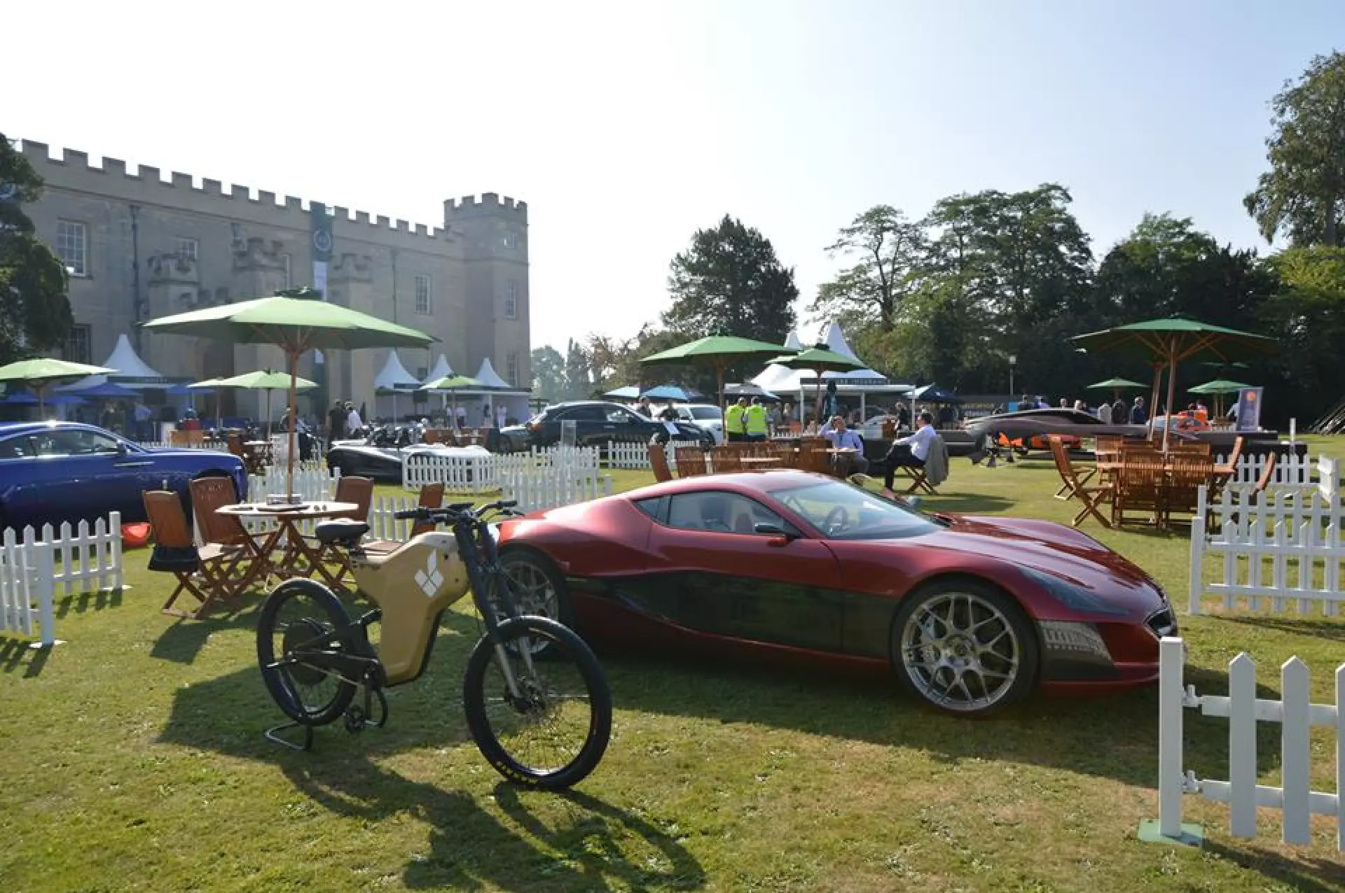 Greyp G-12 e-bike has supercar roots