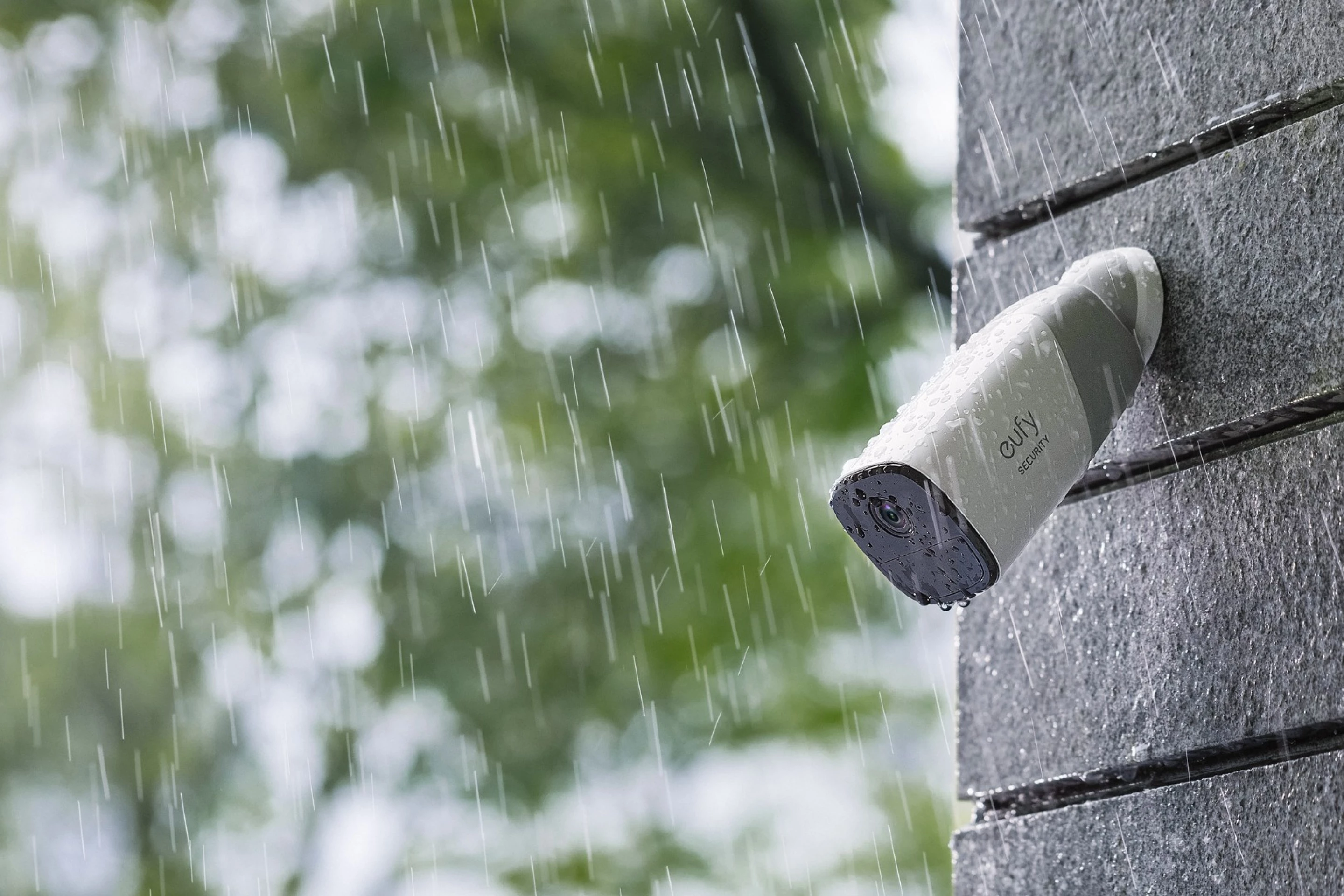 EverCam home security camera boasts full year battery life