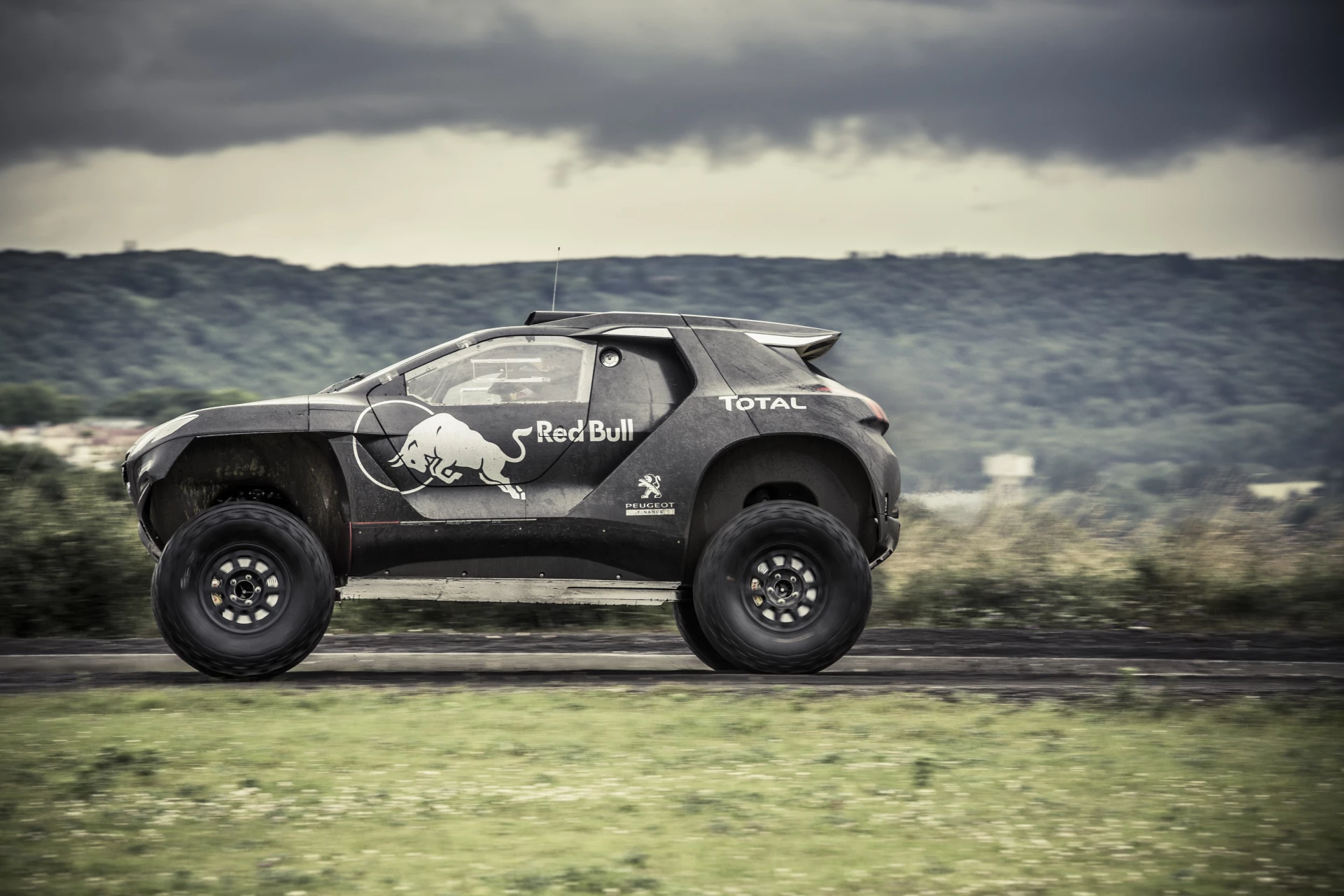 Peugeot 2008 DKR eyes up Dakar with 2WD diesel power