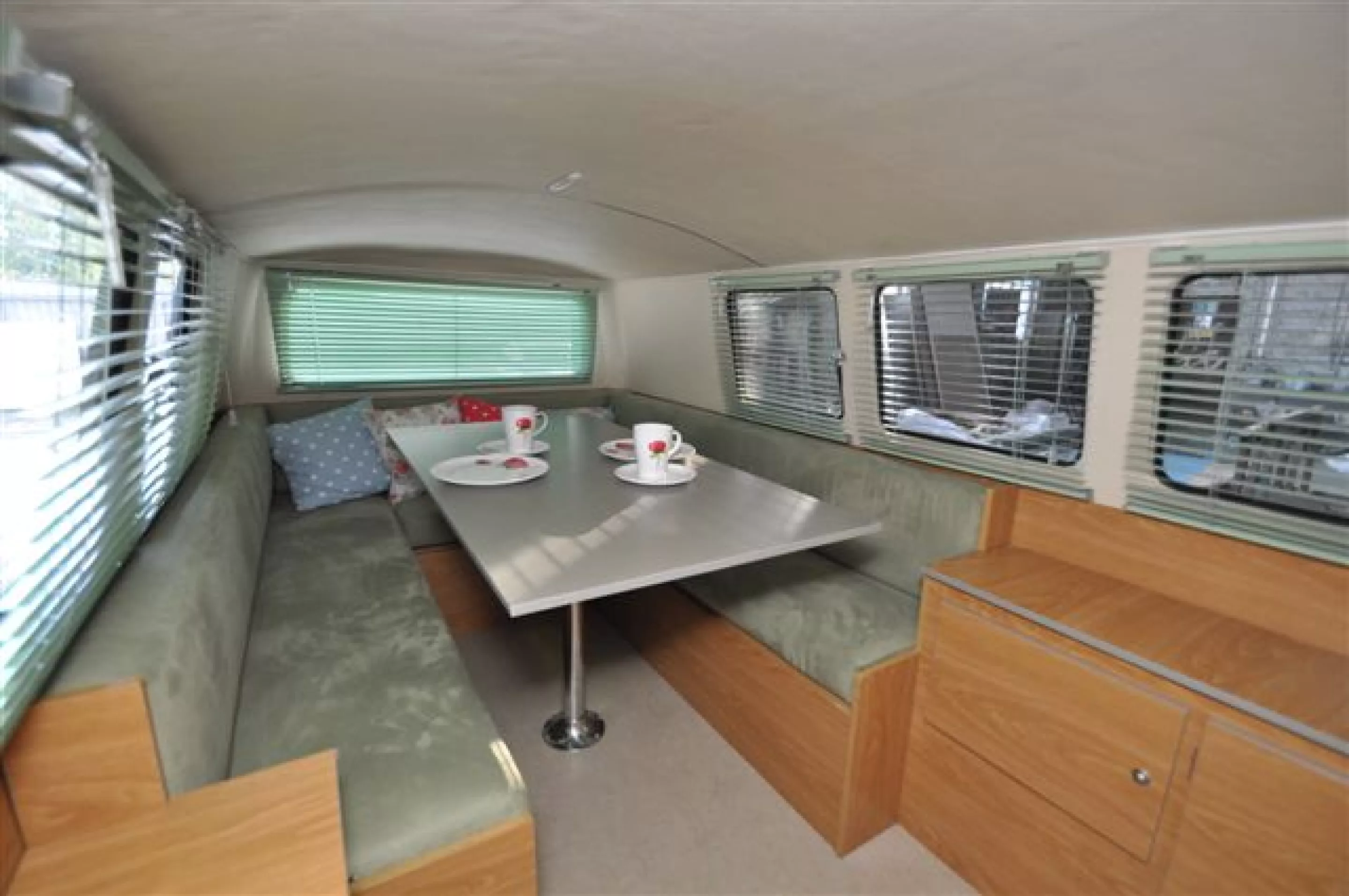 Dub box introduces retro-styled trailers for campers and foodies
