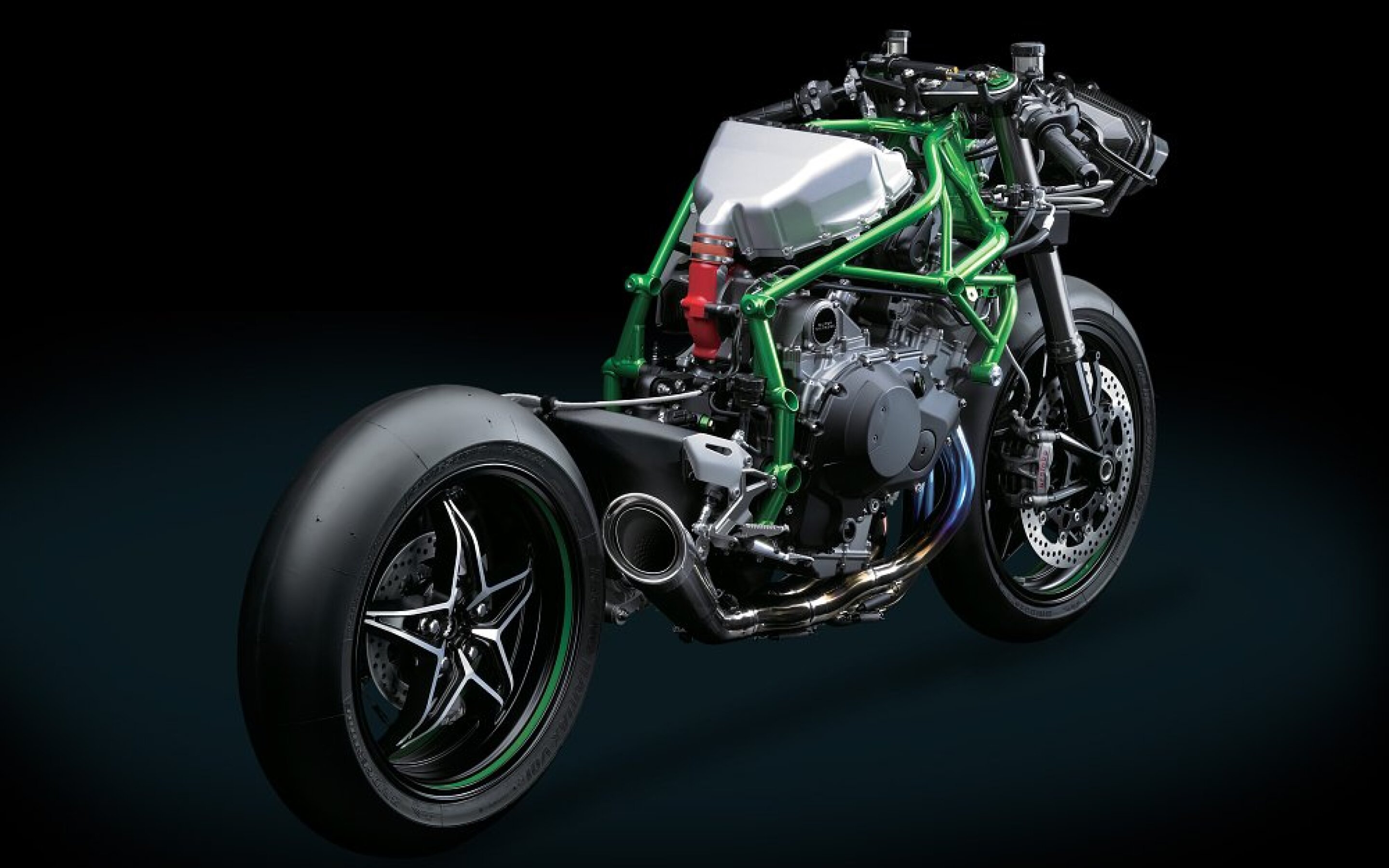 Kawasaki smashes the superbike class with 300-horsepower, supercharged Ninja H2R