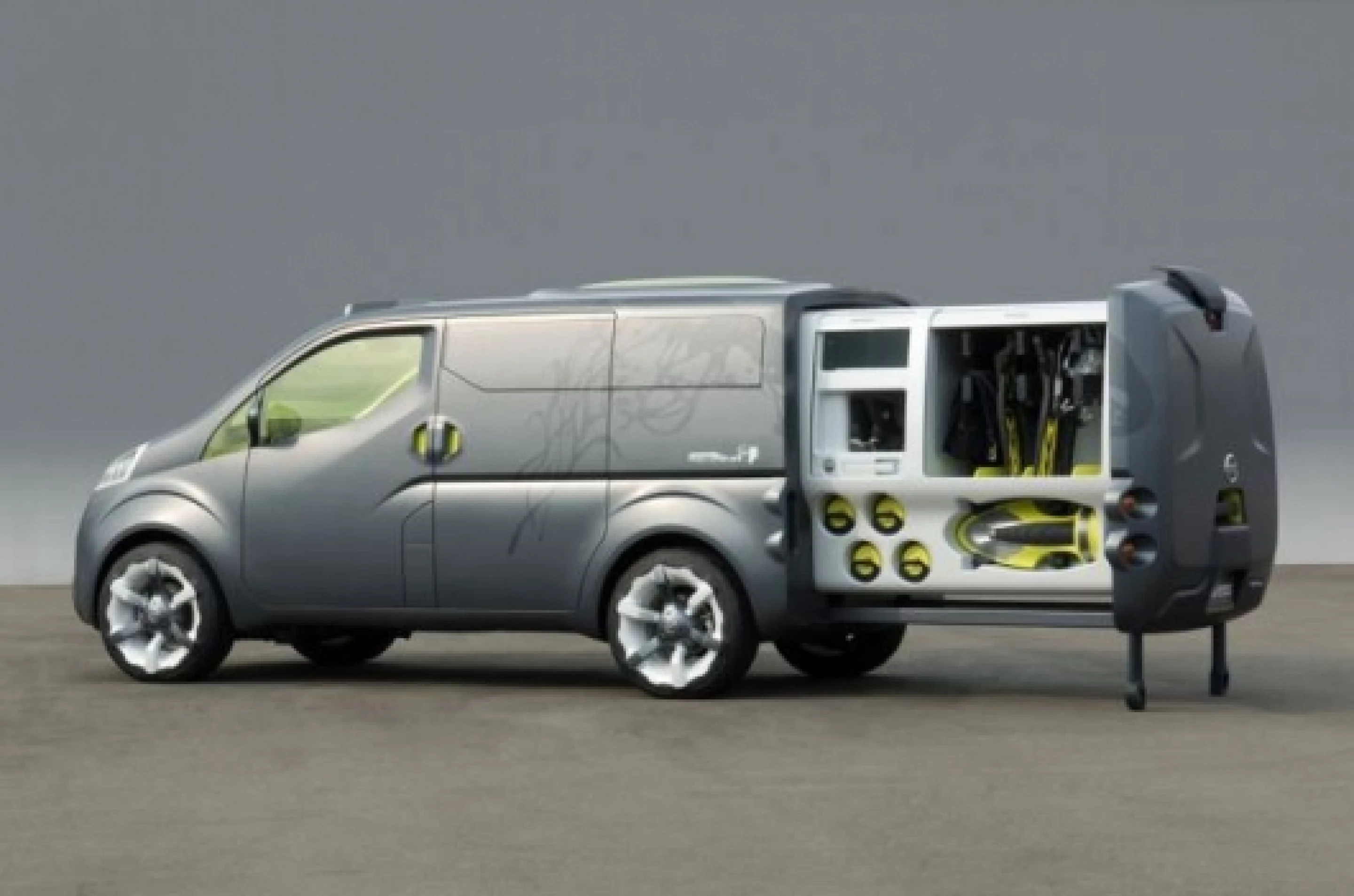Nissan’s ingenious NV200 Van Concept