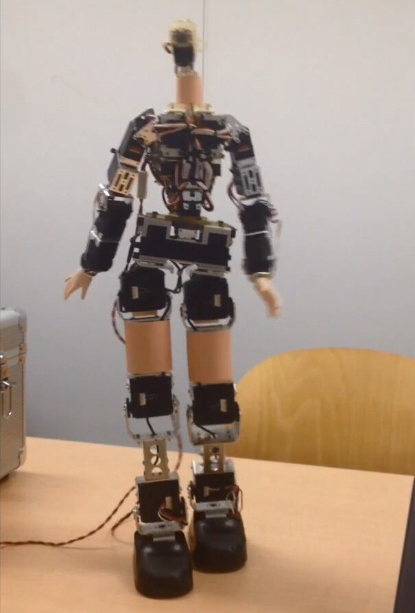Mini humanoid robots are beginning to walk more like people