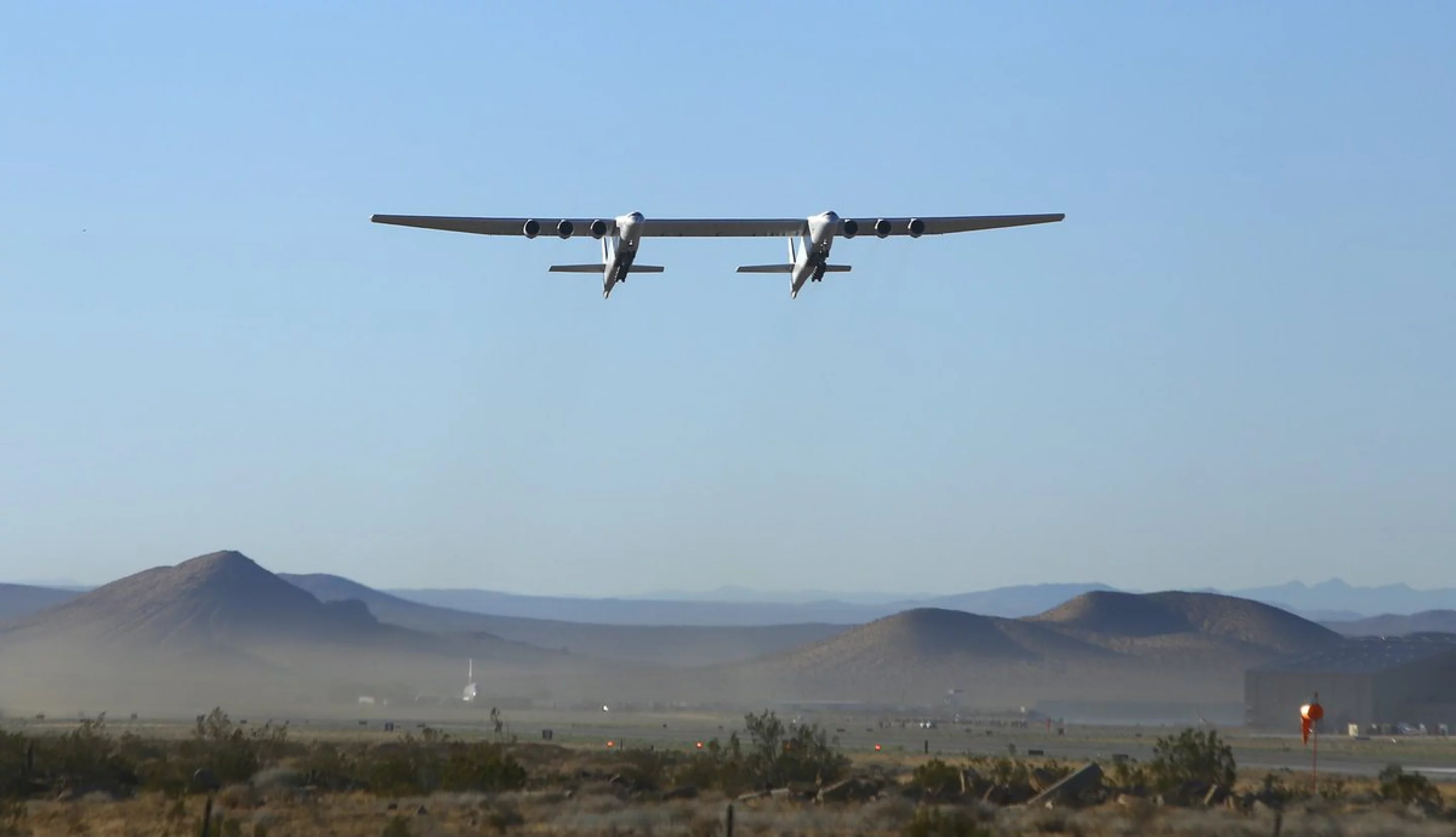 World's largest plane returns to the skies after two years