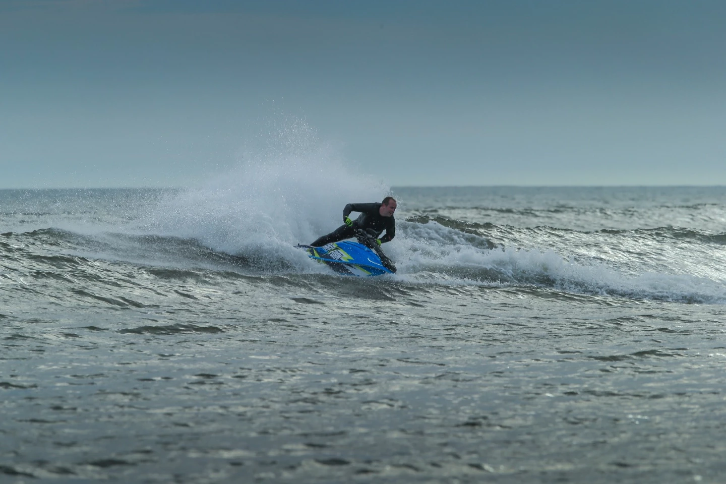 Electric stand-up PWC loses the noise, keeps the fun