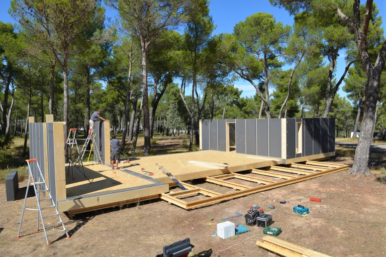 Sustainable home can be built in four days using only a screwdriver