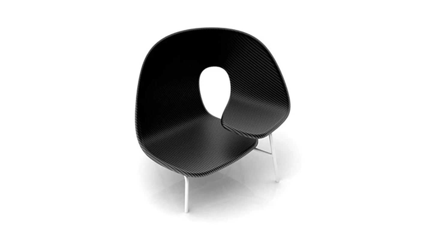 Carbon "hug chair" facilitates seated canoodling