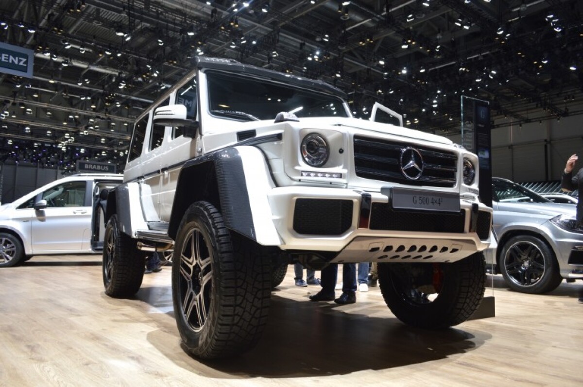 Mercedes makes the G500 4x4 Squared official