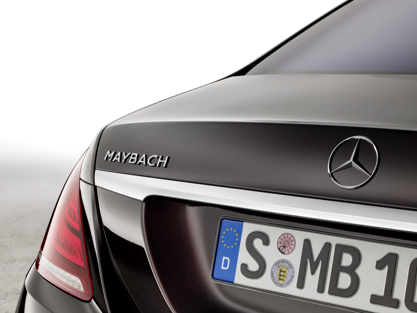 Mercedes provides more details on top-of-the-range Maybach S-Class